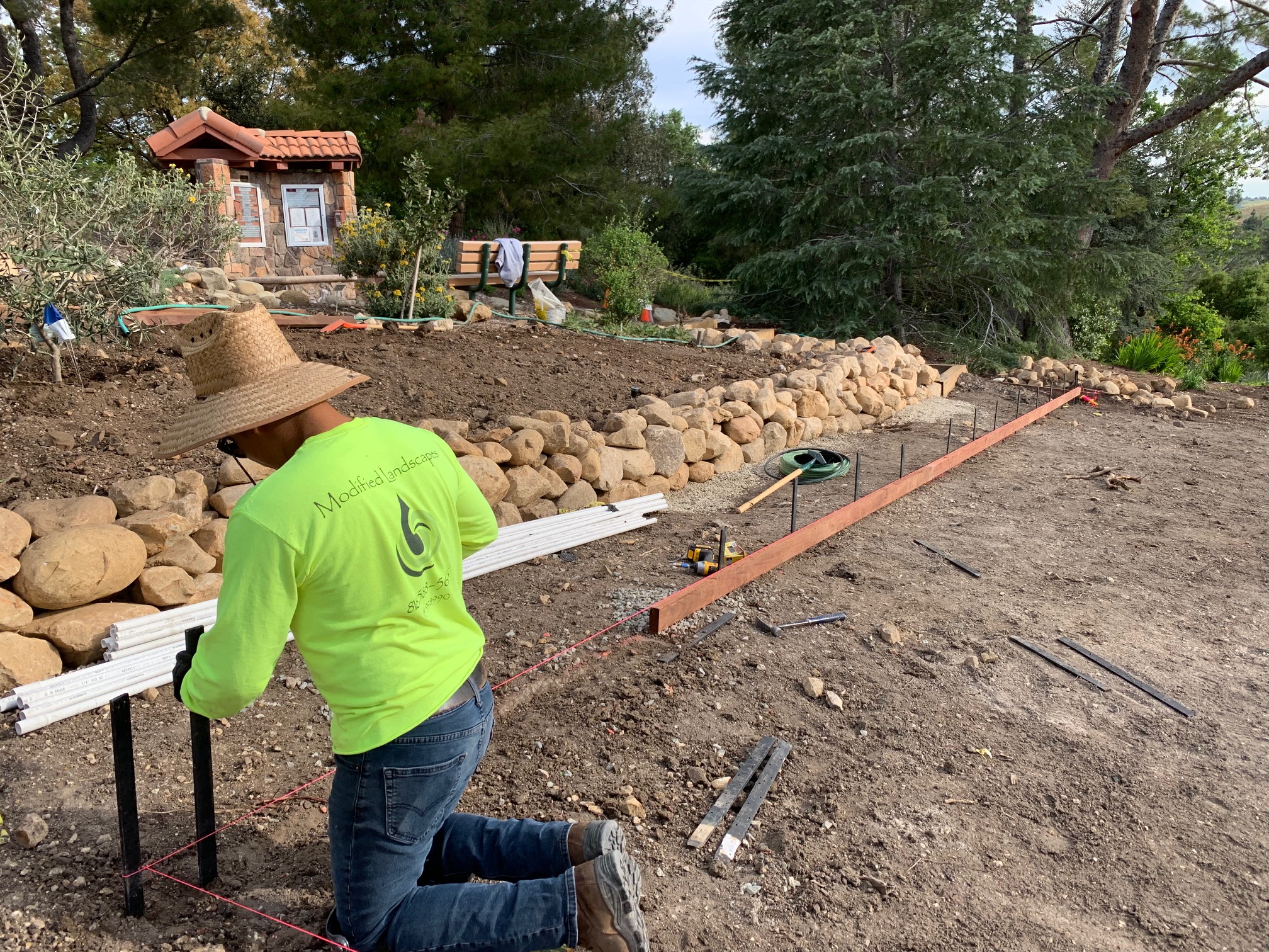 Work Outdoors in La Canada, CA with Our Landscaping Jobs